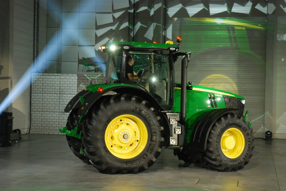 Video: John Deere 7290R – duża moc i przekładnia e23