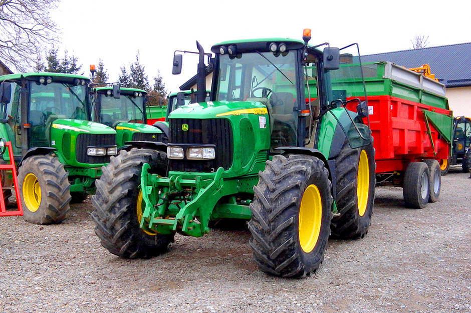 John Deere 6020 - ciągniki solidne i... drogie