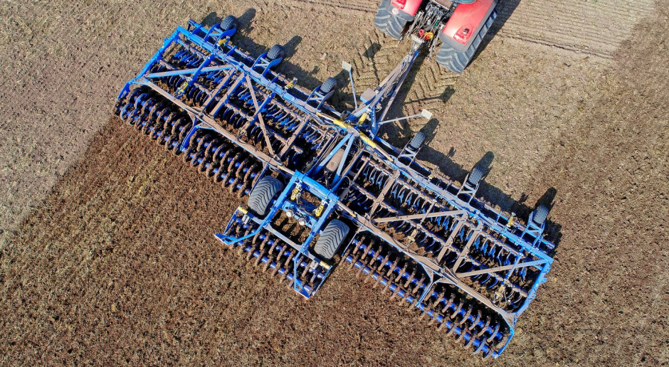 Farmet Softer 1250 Pro: olbrzymia brona talerzowa z Czech