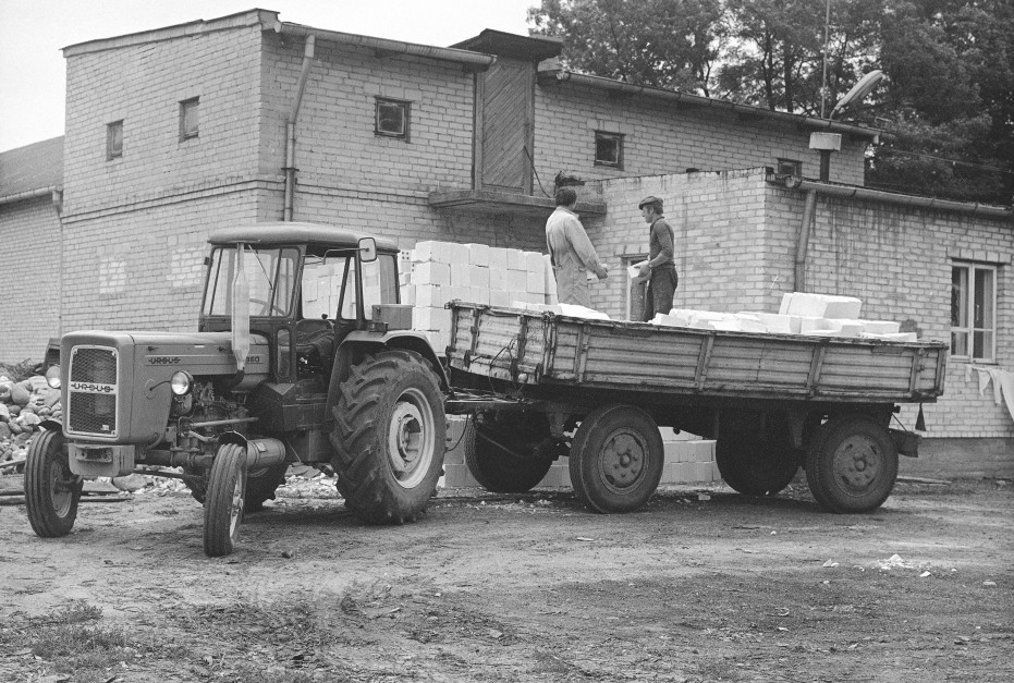 Ile kosztował nowy Ursus C-360?