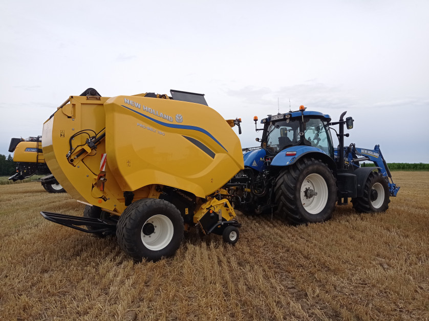 Pierwsza taka w Polsce. Prasa New Holland Pro-Belt 190