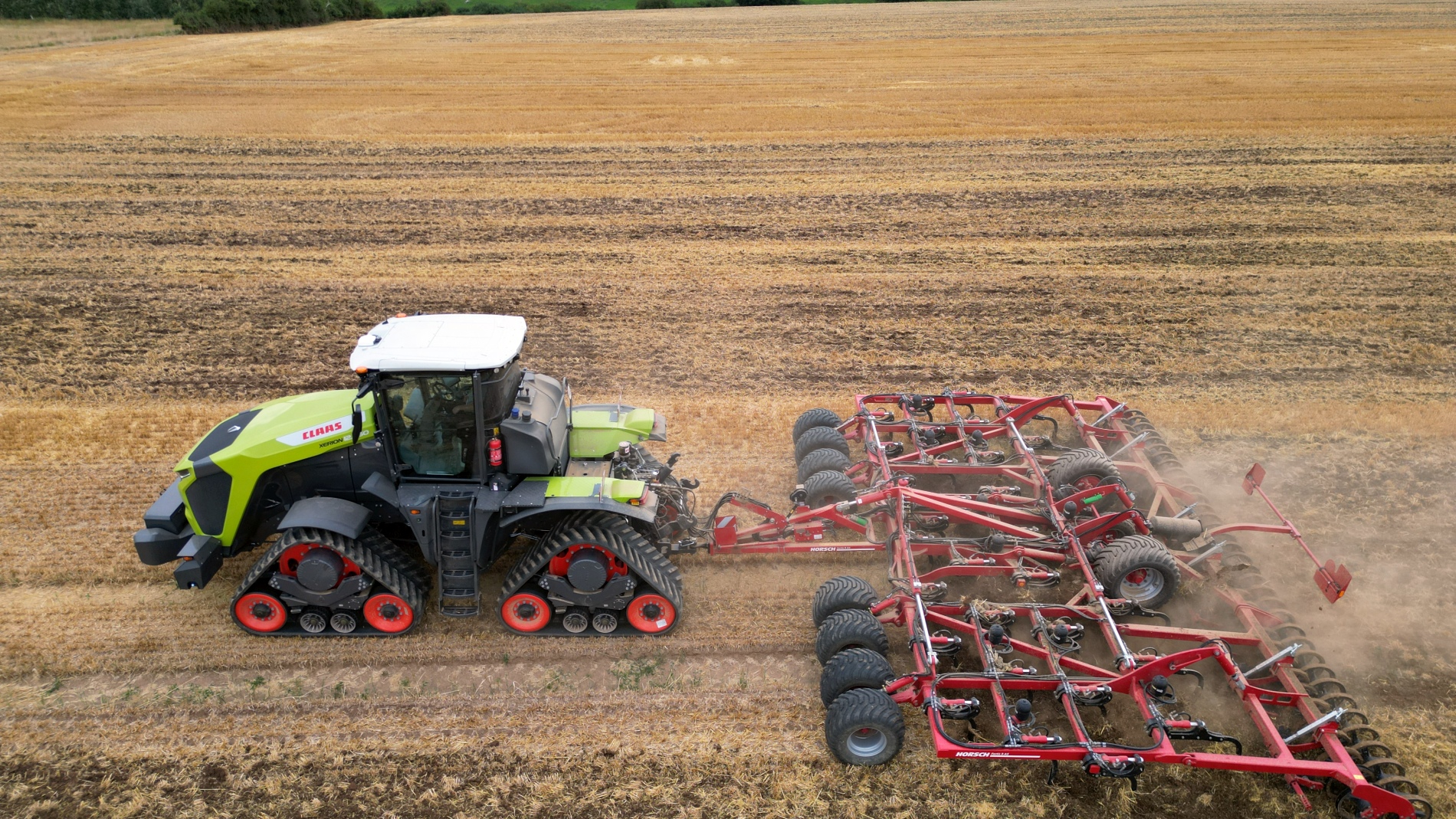 Claas Xerion 12.590 i 12.650. Nowy standard maszyn największej mocy