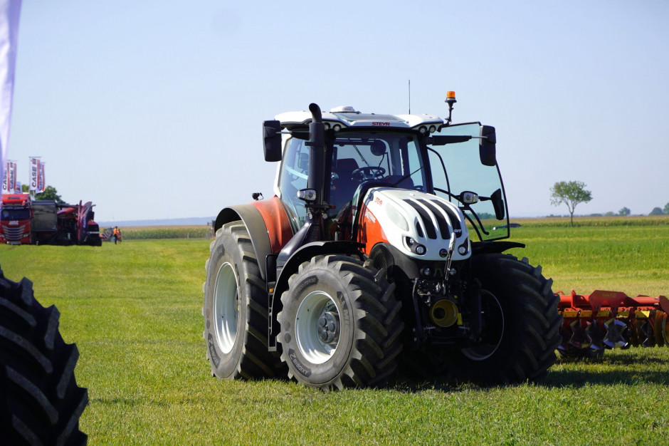 Steyr i Case IH wprowadzają nowe, mocne modele w serii Terrus i Optum
