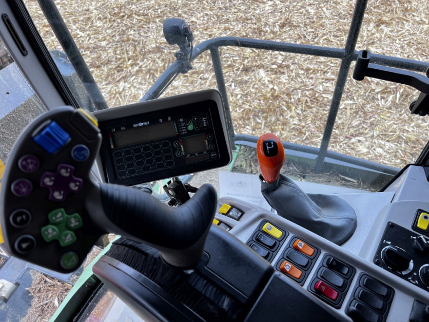 Nowy kombajn Deutz-Fahr C6305 vs C6205. Jakie są różnice? Jakie ceny?