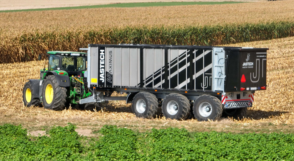 Megaprzyczepa Jastech do różnych zadań