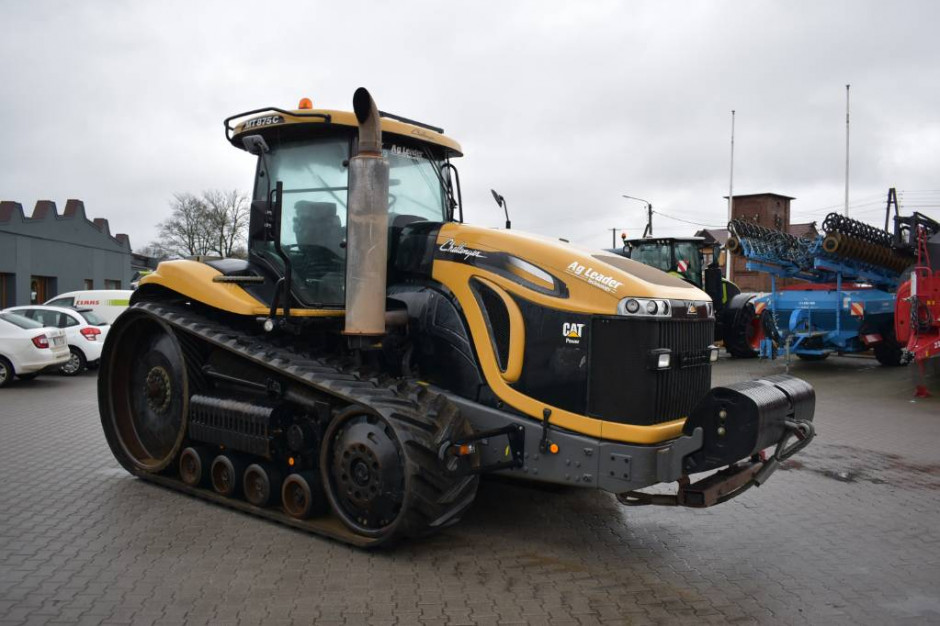 Nietuzinkowy Challenger MT 875 C do kupienia na Giełdzie Rolnej