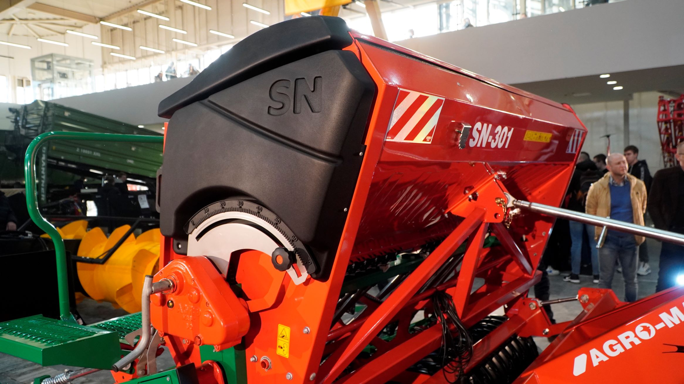 Nowy siewnik nabudowany SN 301 firmy Agro-Masz