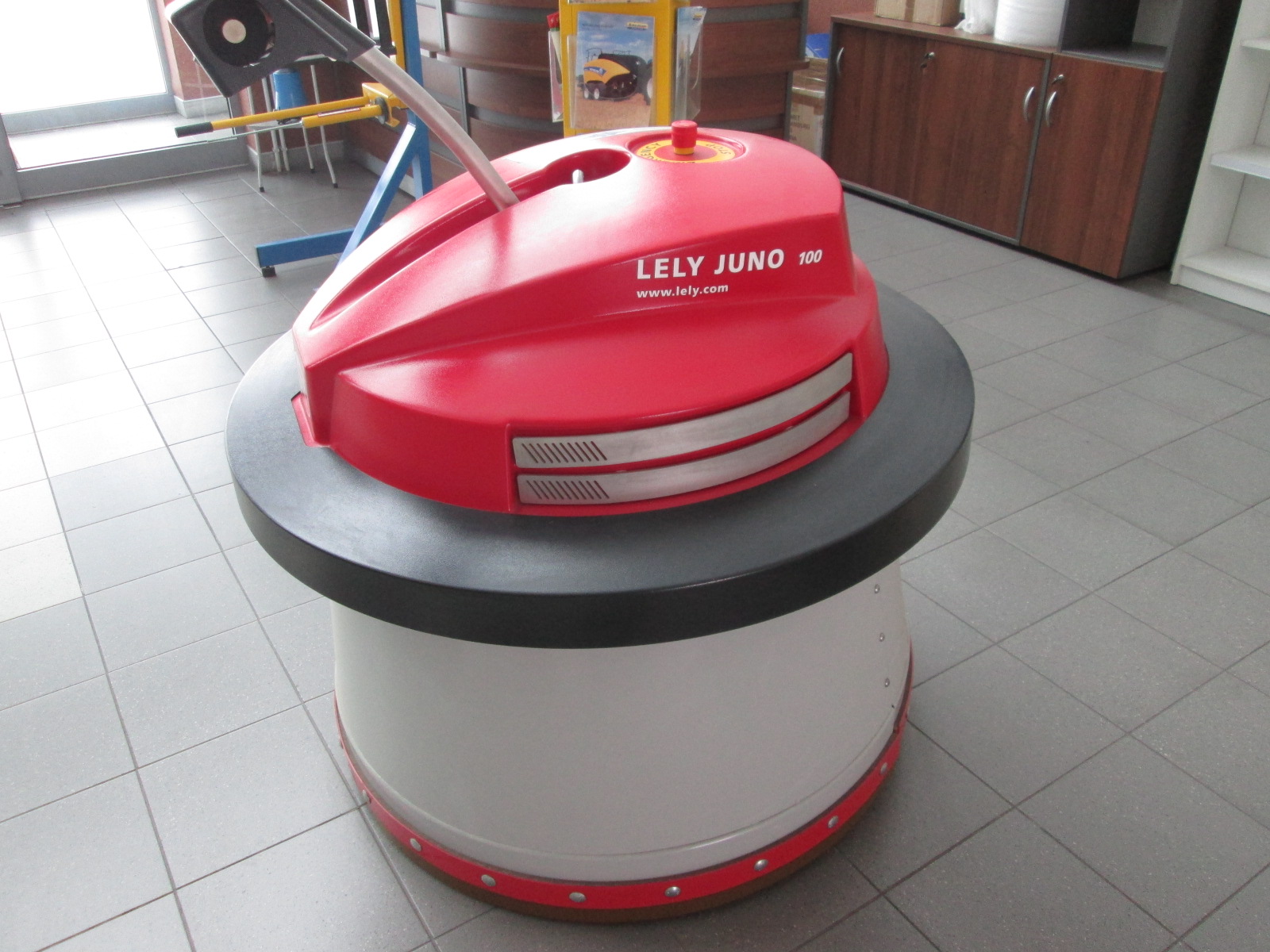 Kombajny, ładowarki, przyczepy. Co możemy kupić na licytacjach ...