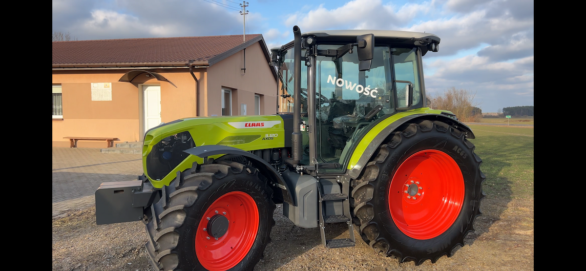 Claas Axos 3 - jaki jest? Rozpoczynamy Test Farmera