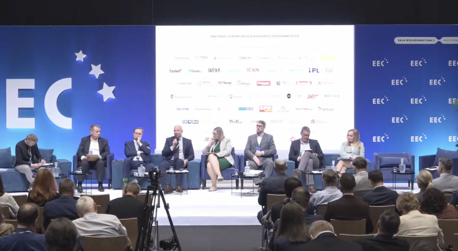 EEC 2025: Energia z OZE potrzebuje elastycznego i taniego systemu ...