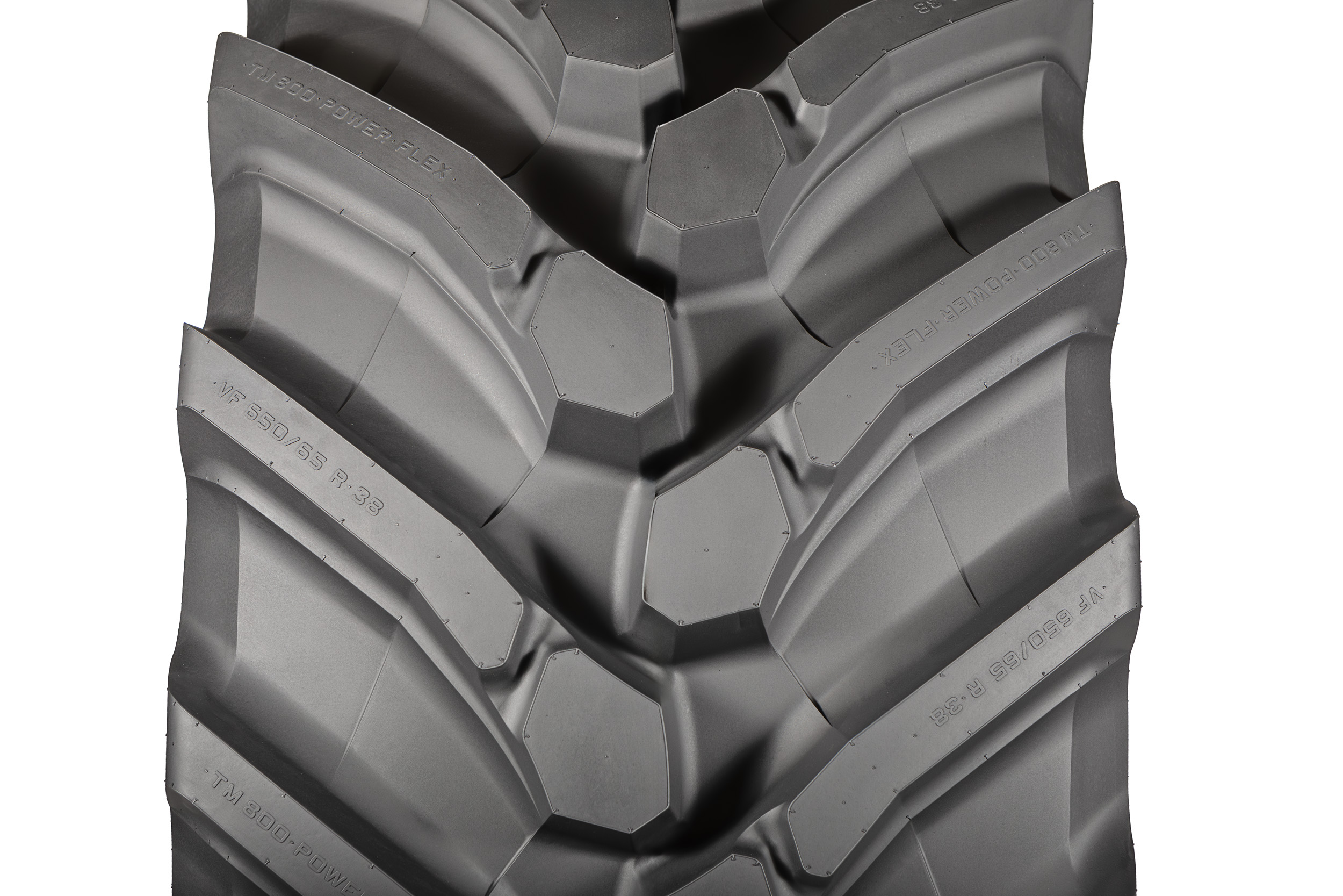 Trelleborg prezentuje wysokowydajną oponę TM800 PowerFlex
