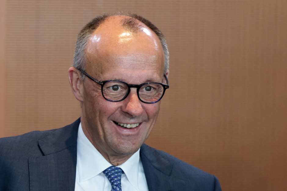 Kanclerz Merz chce stowarzyszenia Ukrainy z UE przed pełną akcesją. Bez ...
