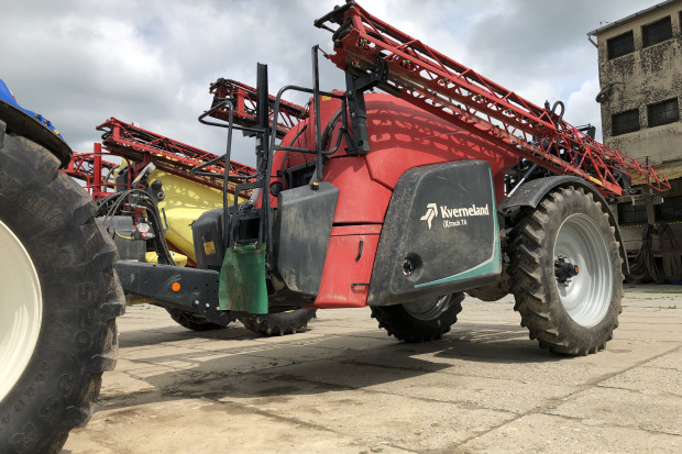 Maszyny rolnicze - aktualności - kombajny, ciągniki i inne - Farmer.pl