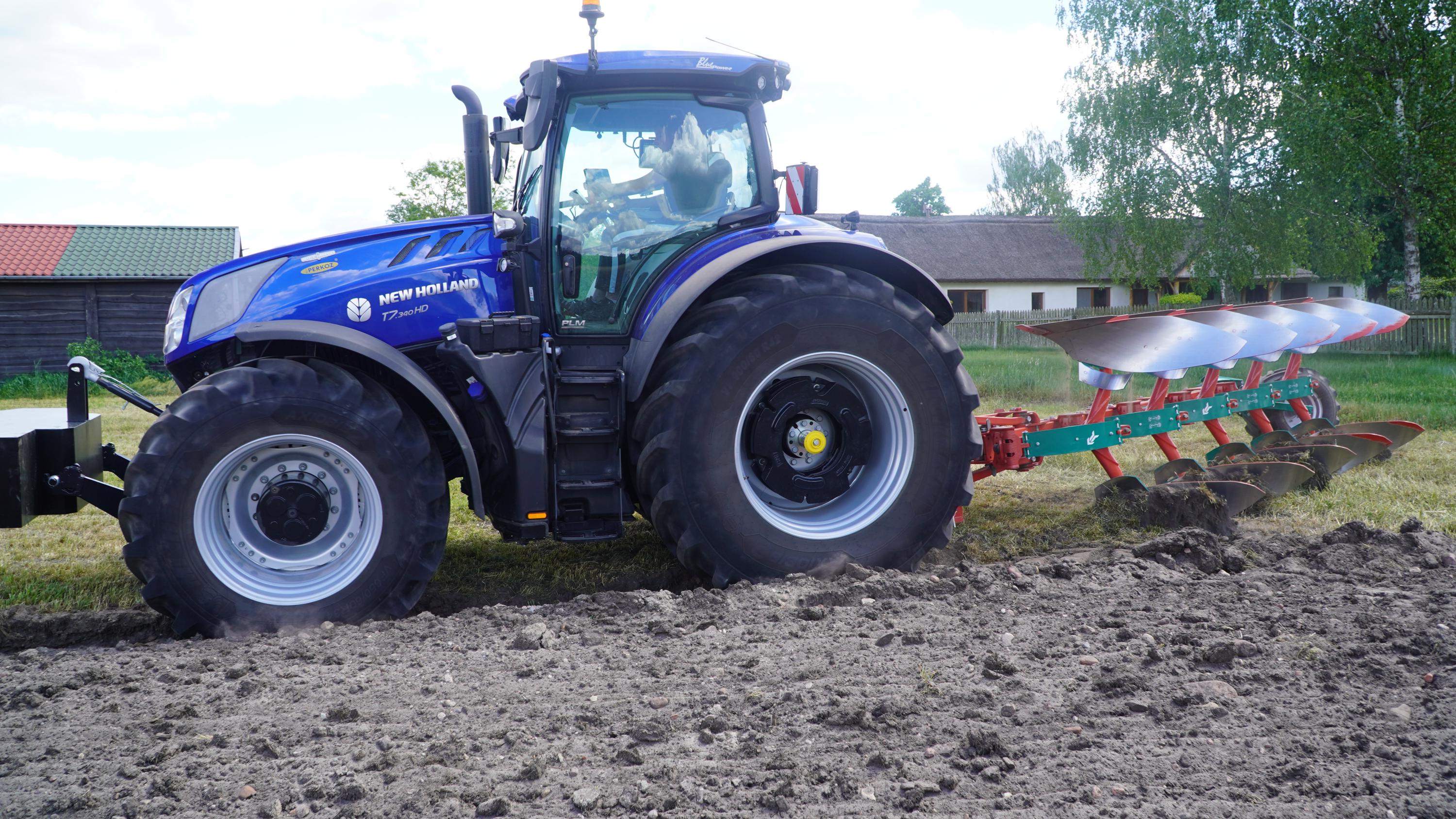 Pług, który sam dostosowuje się do warunków. Jak Kverneland iPlough ...